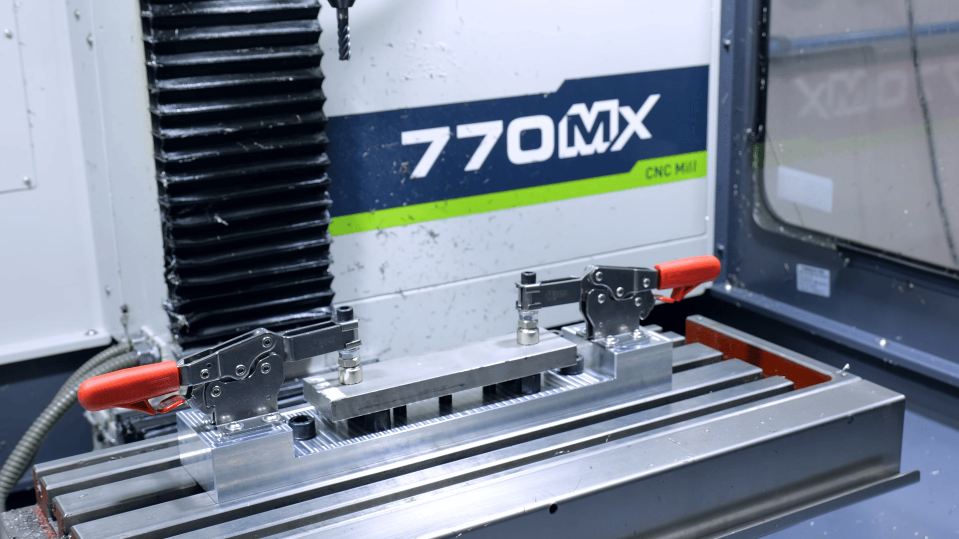 Choosing the Right CNC Machine for Tensile Bar Machining